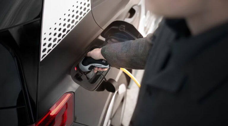 Everything You Need to Know About Australia’s Public EV Charging ...